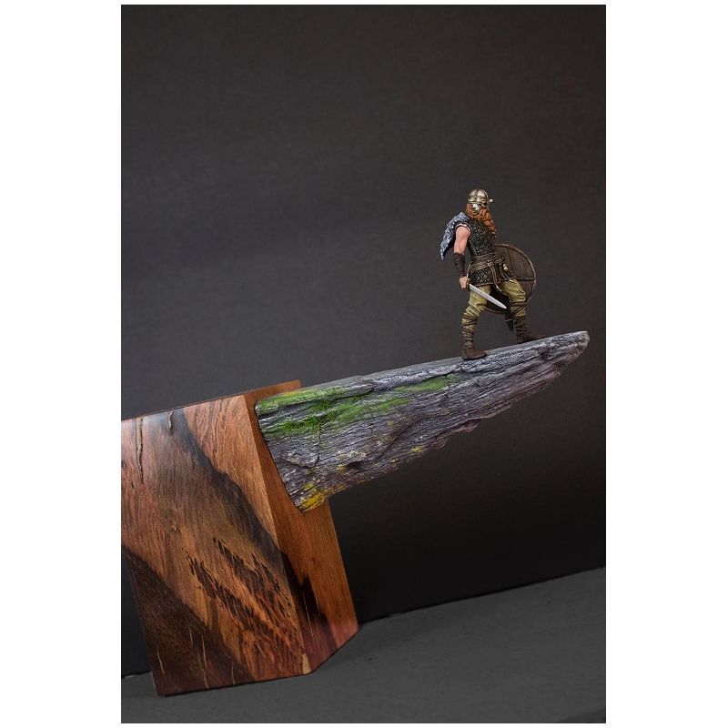 Wooden base as to modelismo